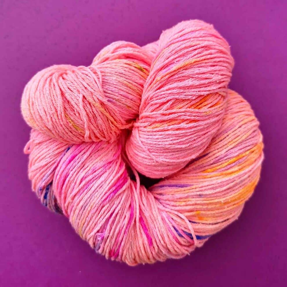 High quality hand-dyed yarn - Buy it online at Handdyed.dk